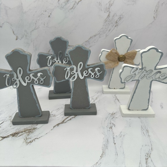 Party Supplies | Wood Table Top Crosses And A Gd Bless Sign For Parties ...